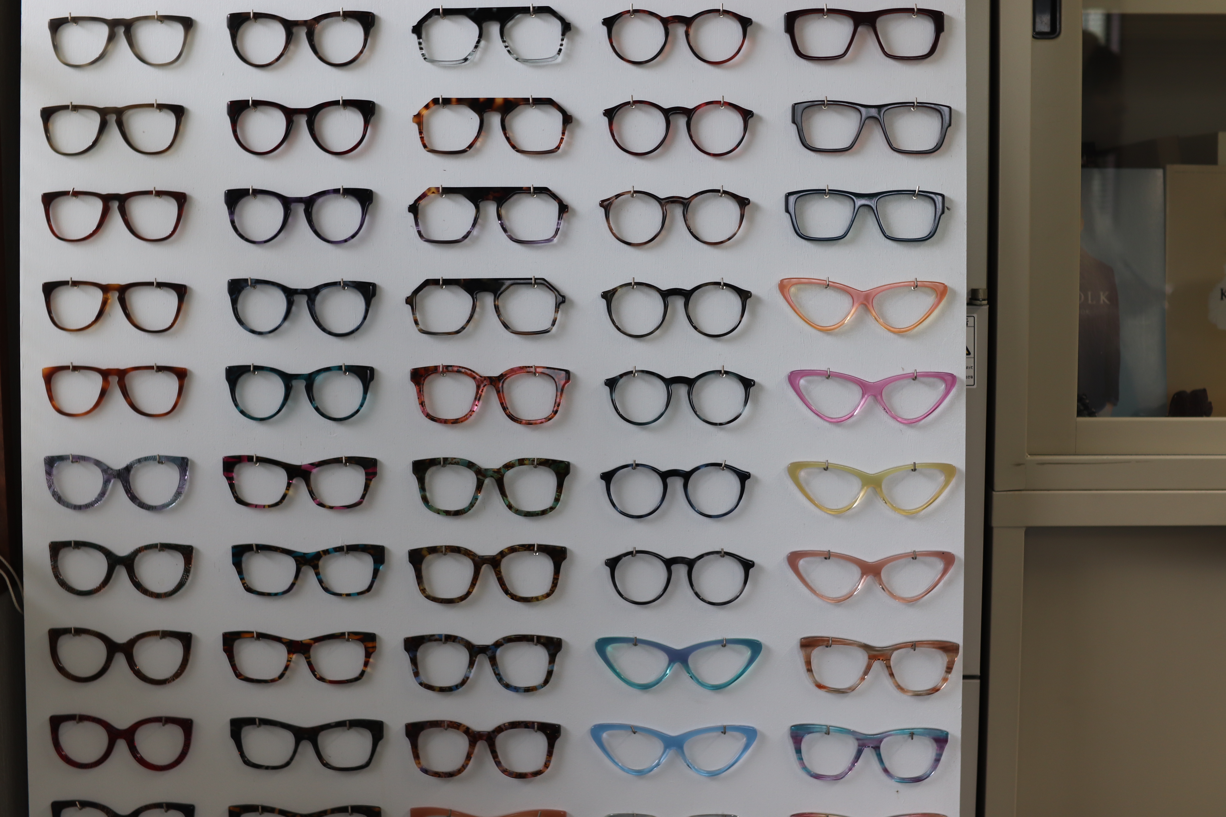 眼鏡と歩んだ歴史は「だて」じゃない！ほんとうの”モノの価値”とは【KISSO（キッソオ）】 | RENEW 2024